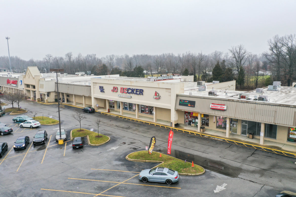 Outer Loop Plaza - TRIO CPG